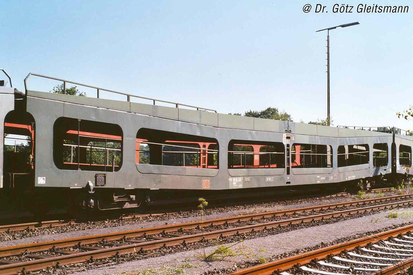 DB AG, Autotransportwagen DDm | Passenger railroad cars | ARNOLD ...